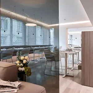 Hotel Glance In Florence for Family Vacation With a 9.8 Expert Points ...